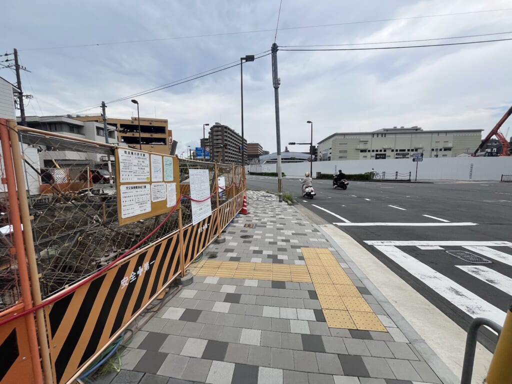 JR二条駅西側「BiVi二条」リニューアルに伴う閉館、駅北に真紅のイーグルコート／ダイマルヤアネックスが誕生【kyoto1192】 | スムラボ